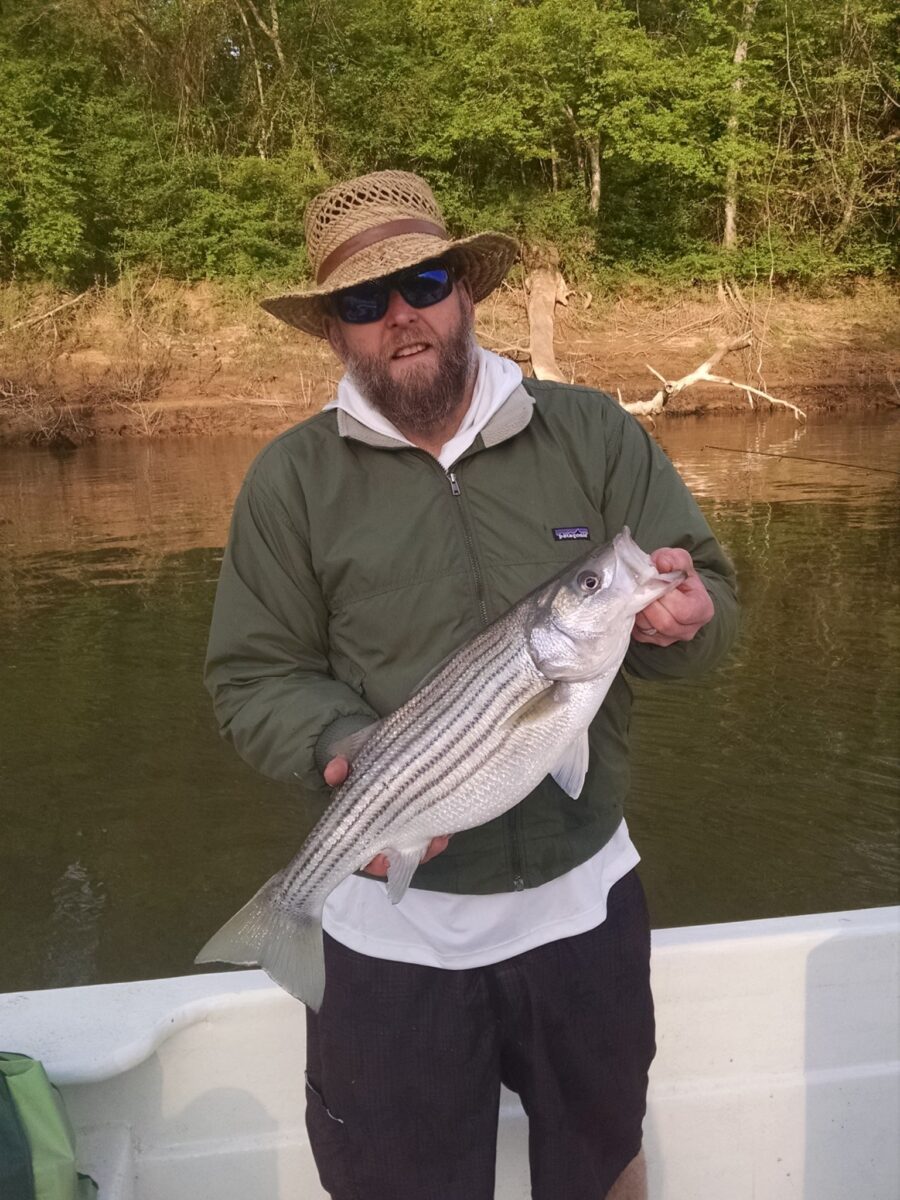 Fingeance - Roanoke River fishing for catfish, striper, and shad